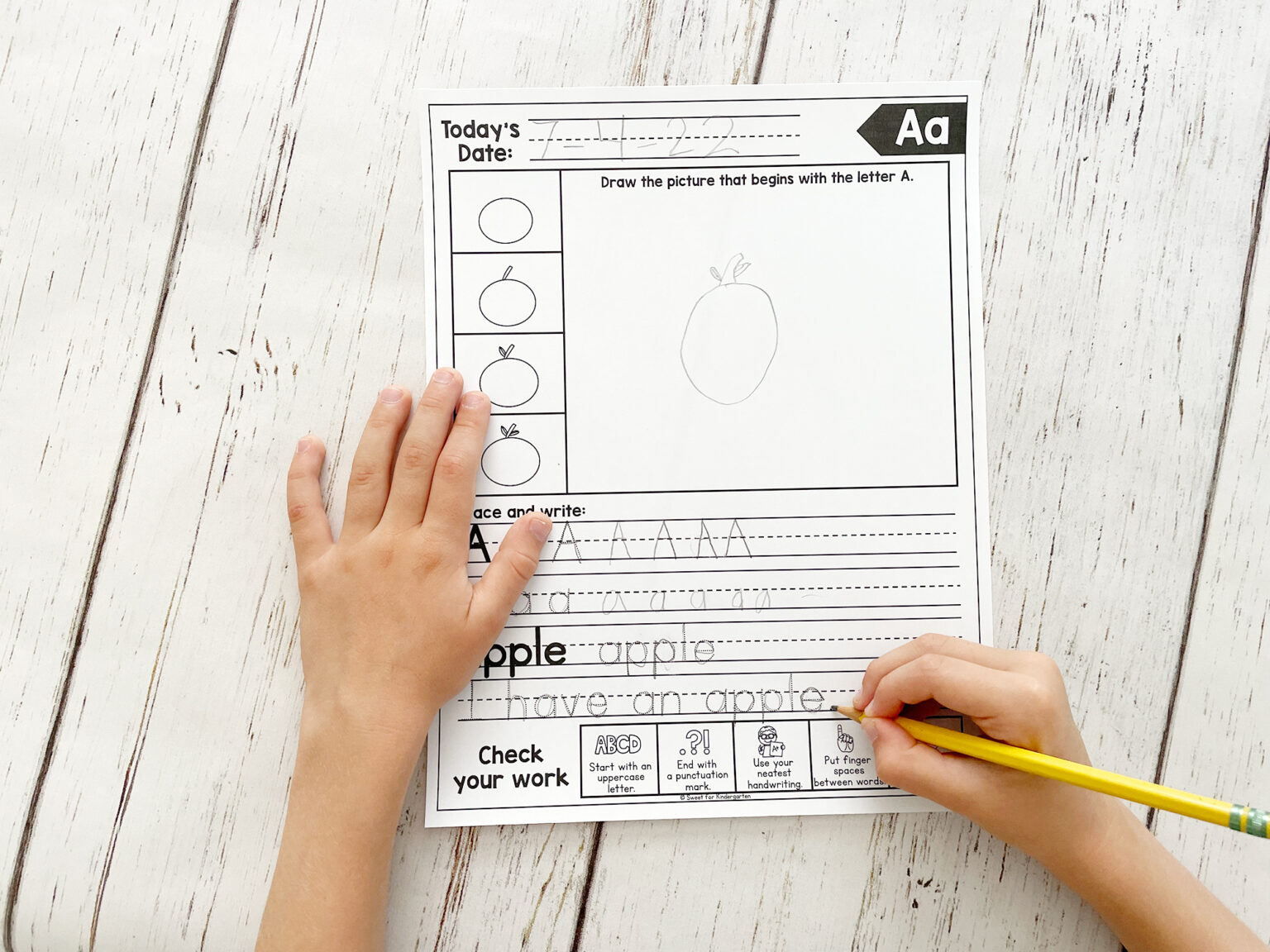 How these Daily Writing Journals for Kindergarten Improve Handwriting ...